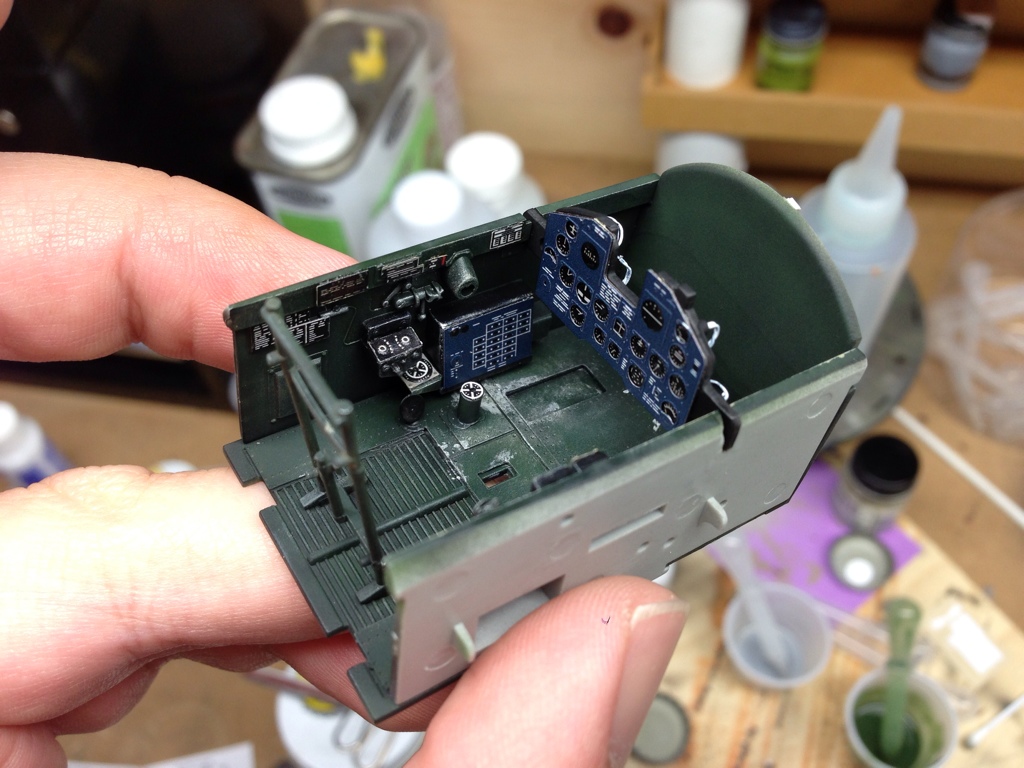 1/32 Trumpeter P-47D “French Jug”, Part I – Cockpit – Doogs Studios